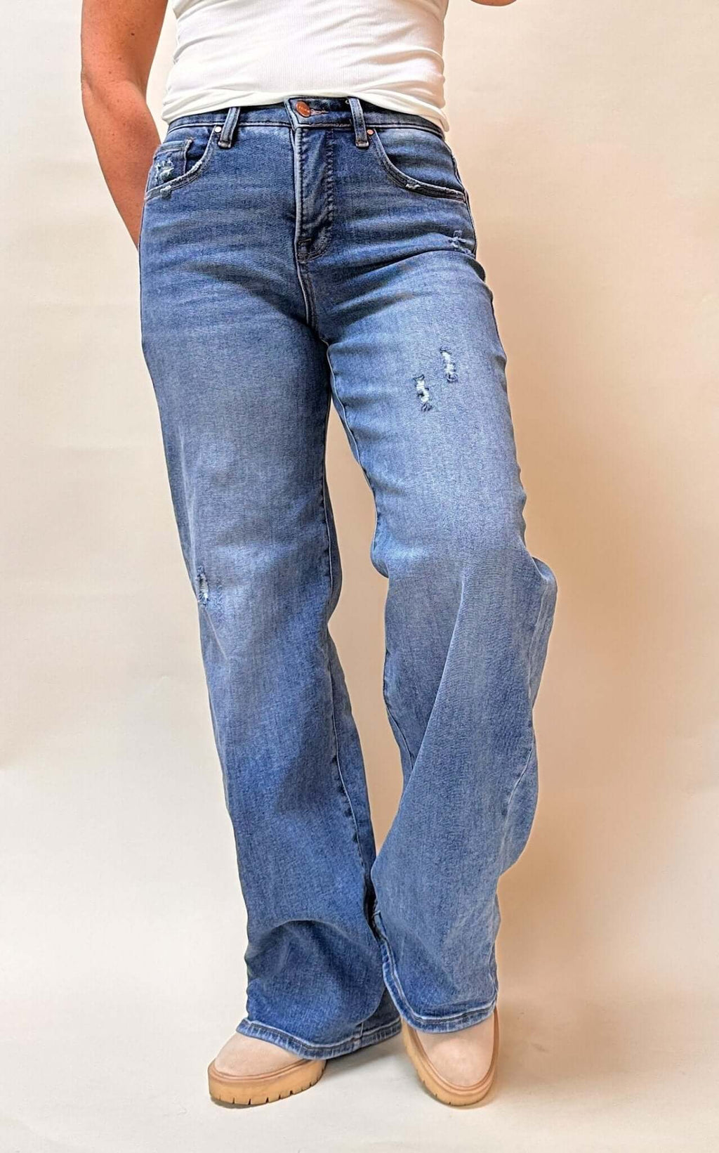 Jewel Denim – Dear Gigi